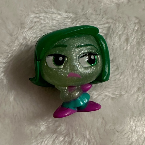 Disney | Toys | Disney Doorables Series 7 Disgust Inside Out Common ...